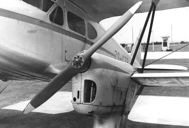 DH.90 Dragonfly. de Haviiland Aircraft South Africa